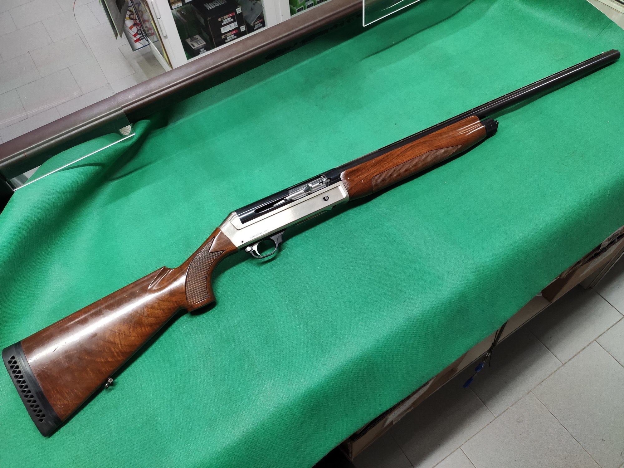 Benelli Fucile semiauto. mod. SL 80 cal.12 canna 70 cm.